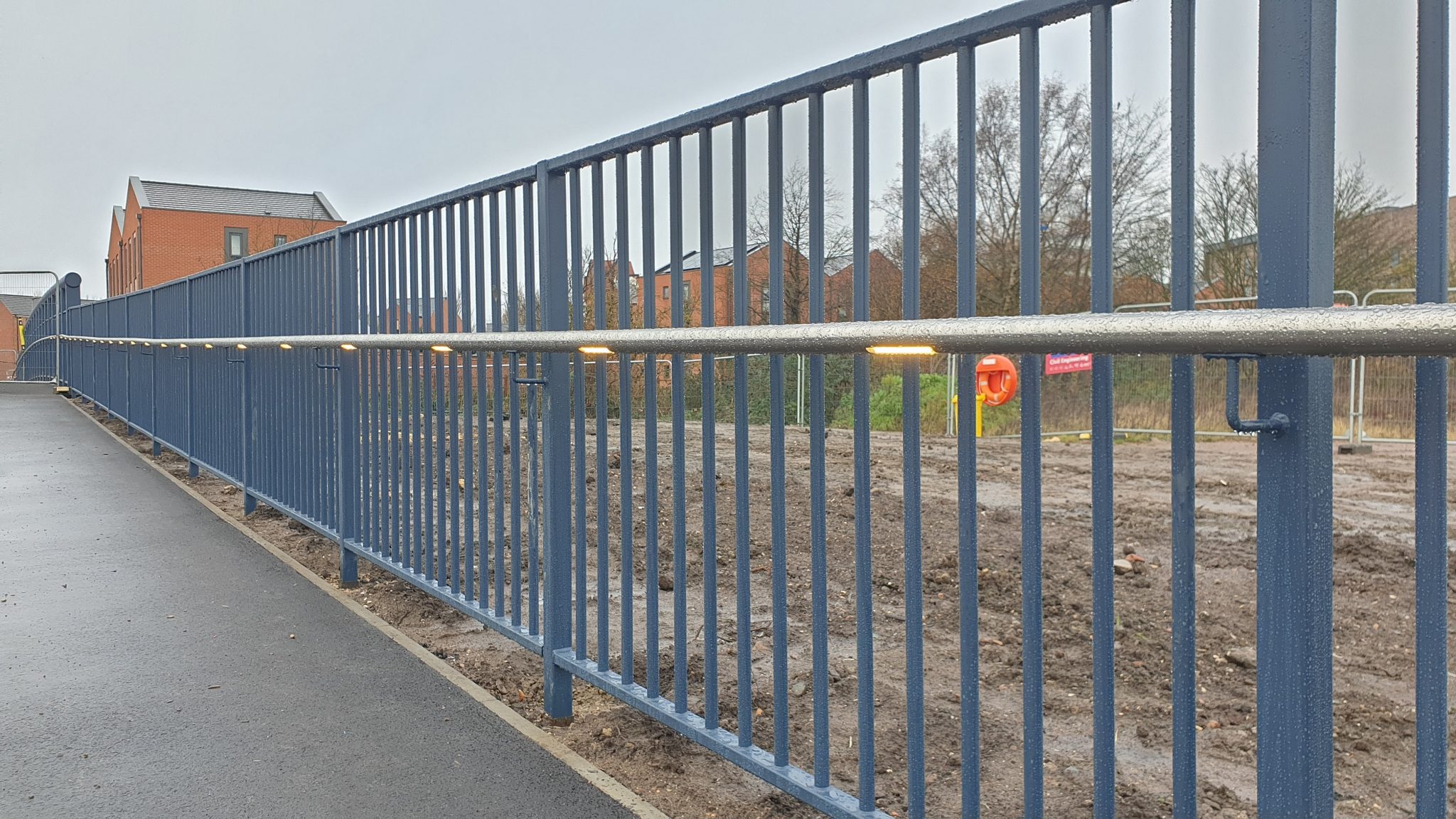 LED Handrails | Illuminated LED Handrails & Balustrades.